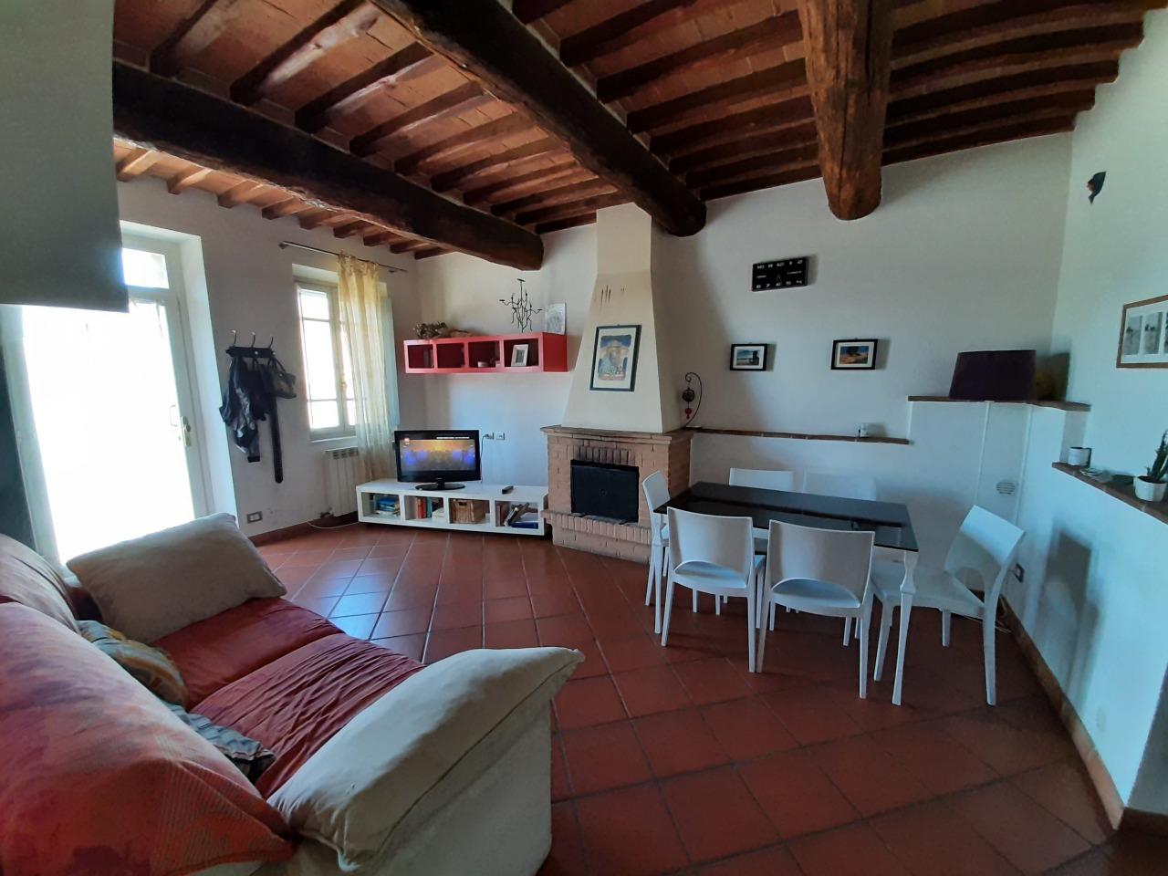 Casa indipendente in vendita a Asciano