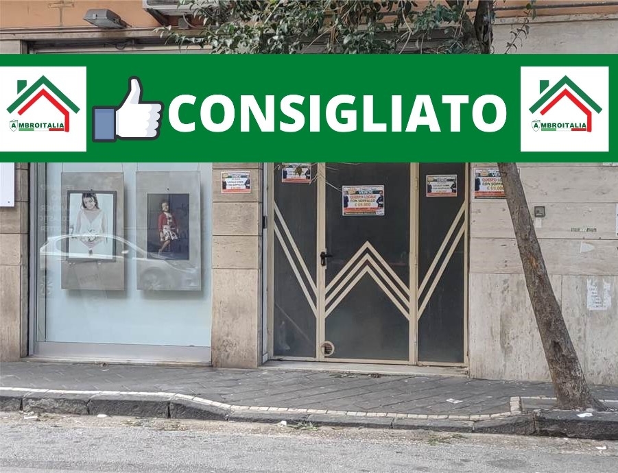 Locale commerciale in vendita a Salerno