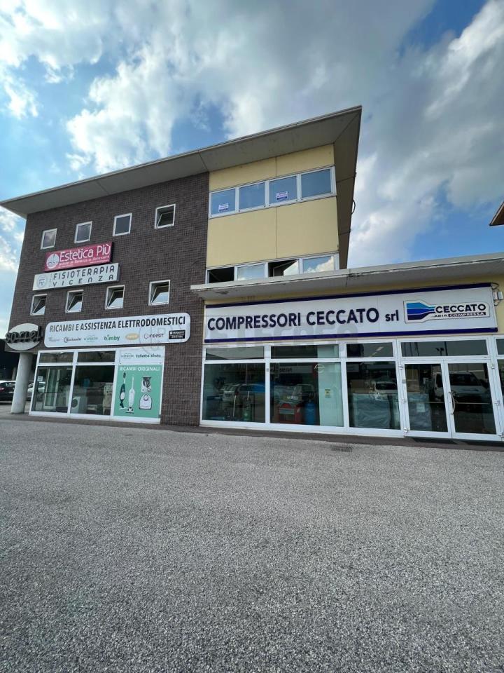 Ufficio in vendita a Creazzo
