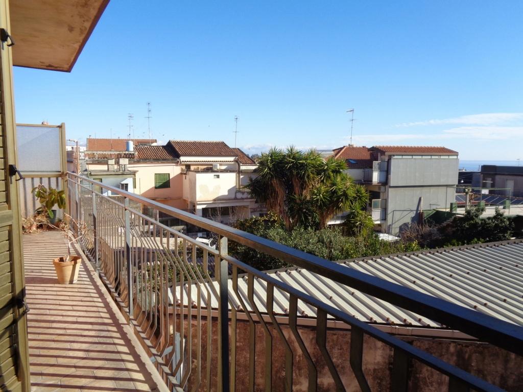 Appartamento in vendita a Acireale