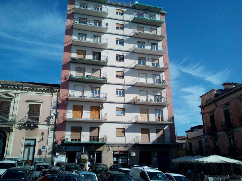 Appartamento in vendita a Acireale