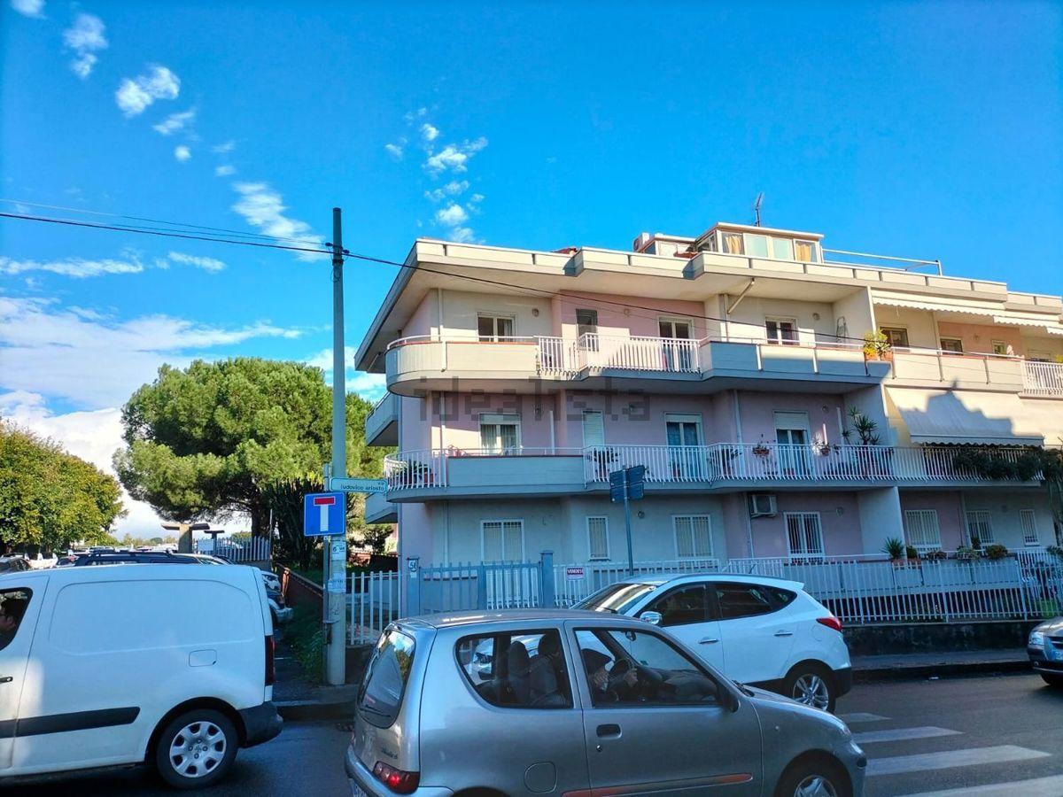 Appartamento in vendita a Acireale