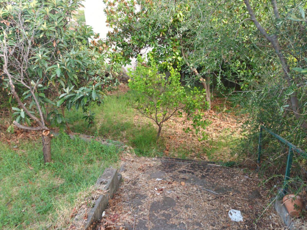 Terreno agricolo in vendita a Aci Sant'Antonio