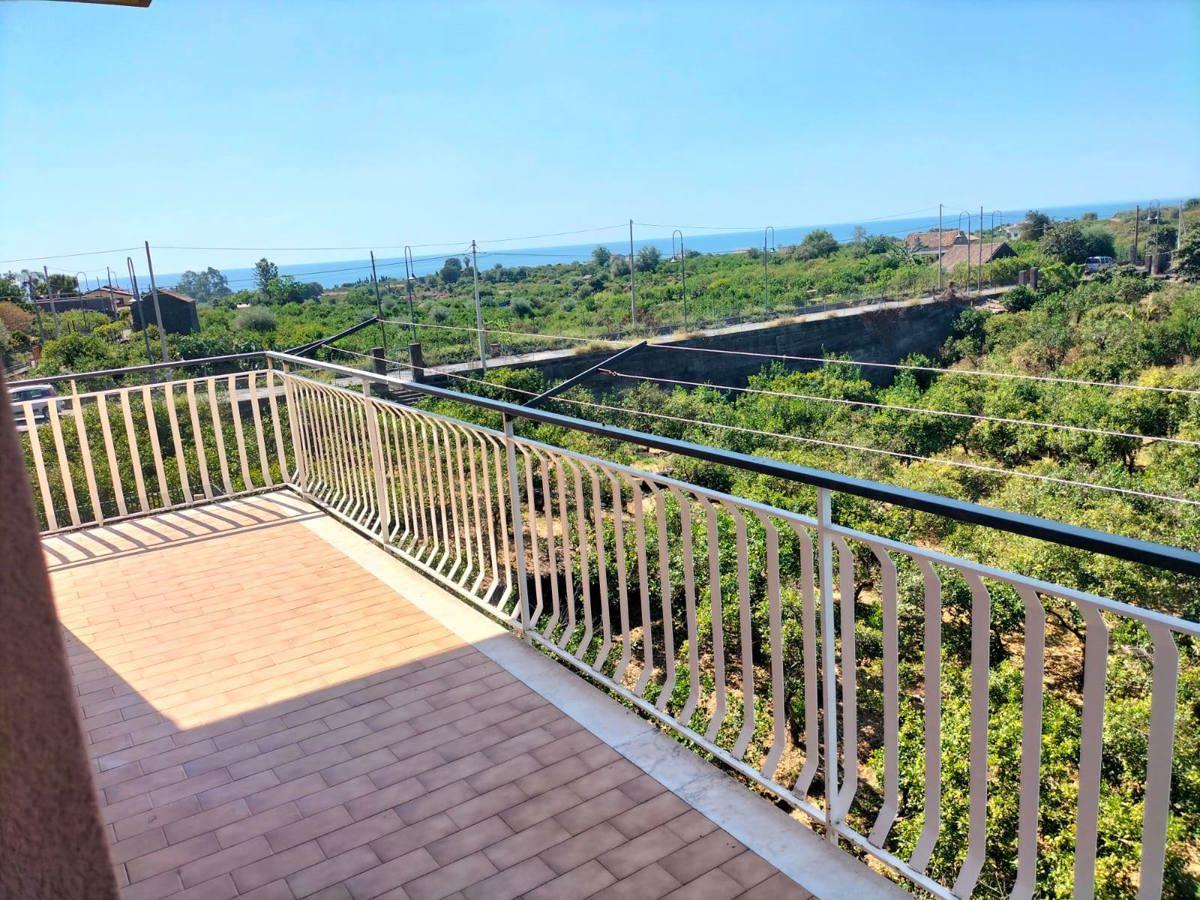 Appartamento in vendita a Acireale