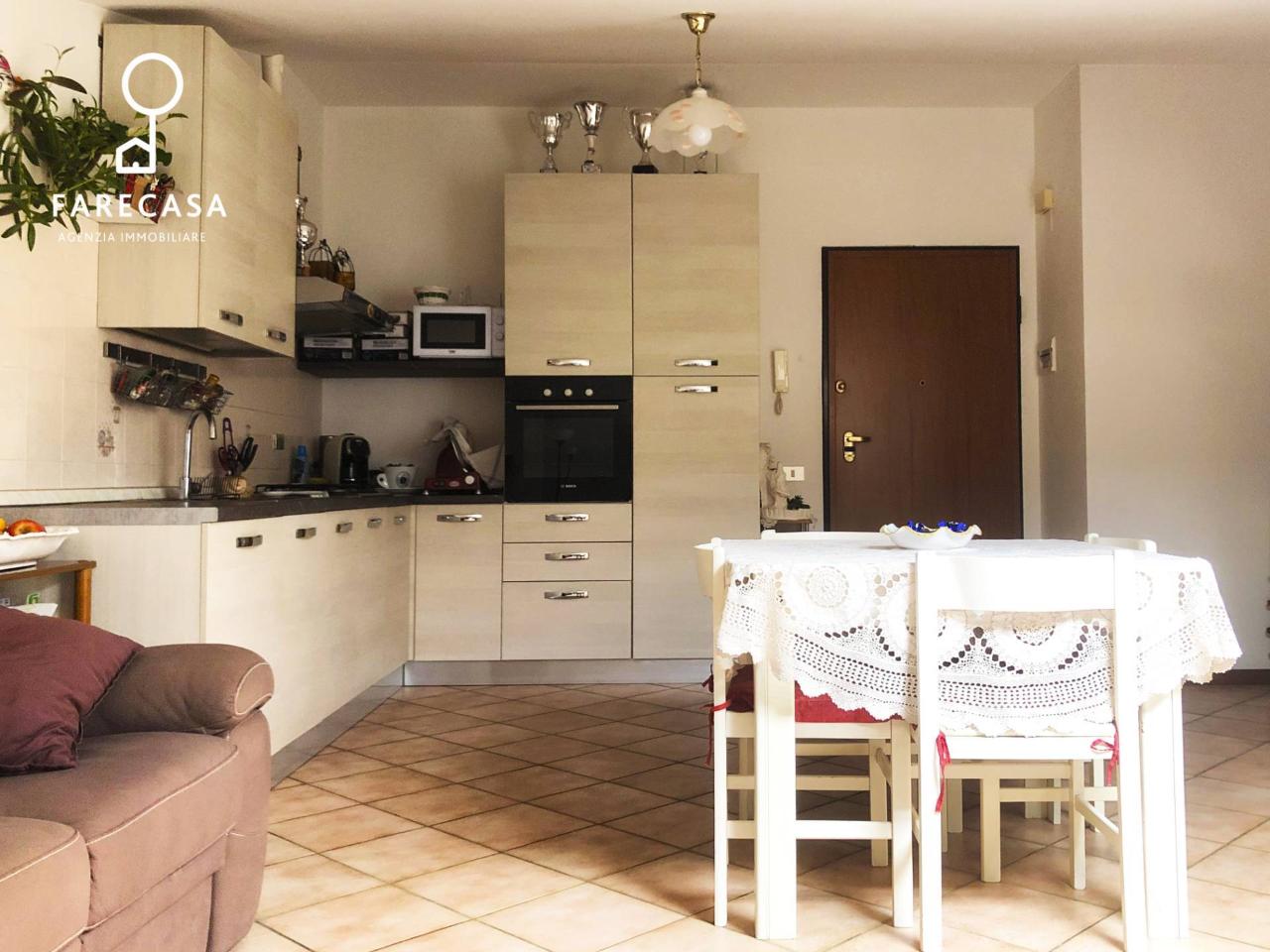 Attico in vendita a Bellante