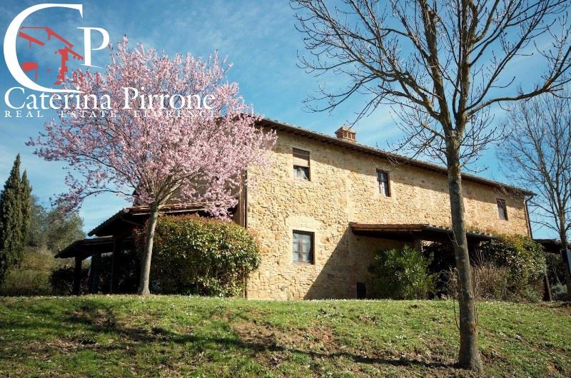 Casa indipendente in vendita a Montaione