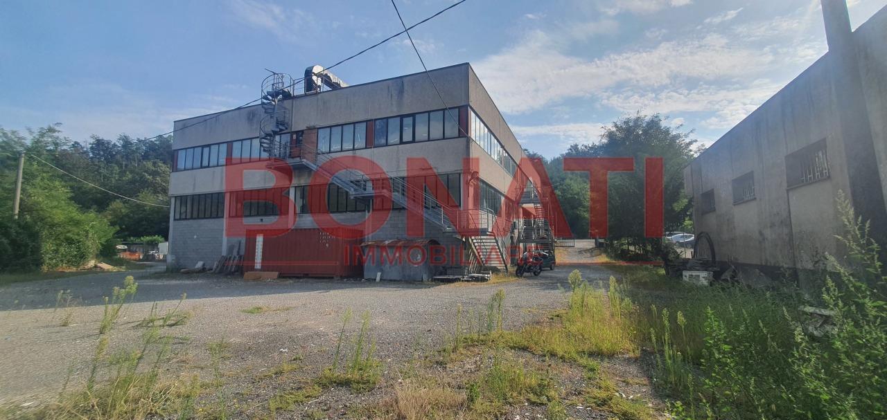 Capannone in vendita a Ricco' Del Golfo Di Spezia