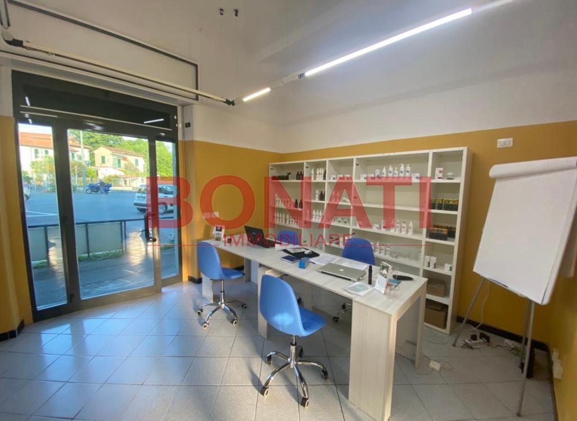Negozio in affitto a La Spezia