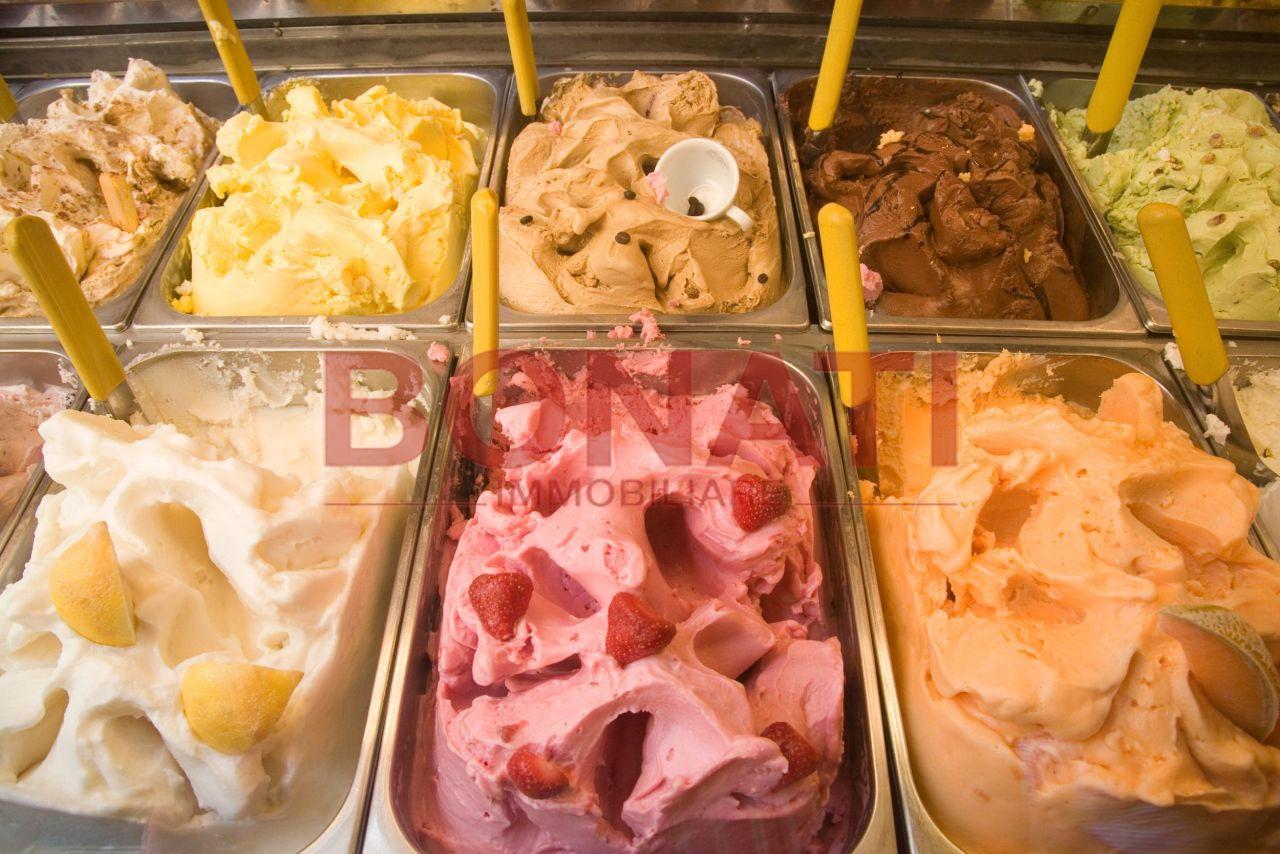 Gelateria in vendita a Riomaggiore