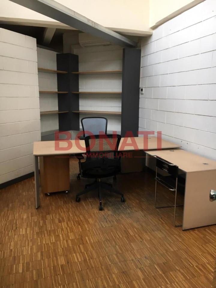 Capannone in vendita a La Spezia