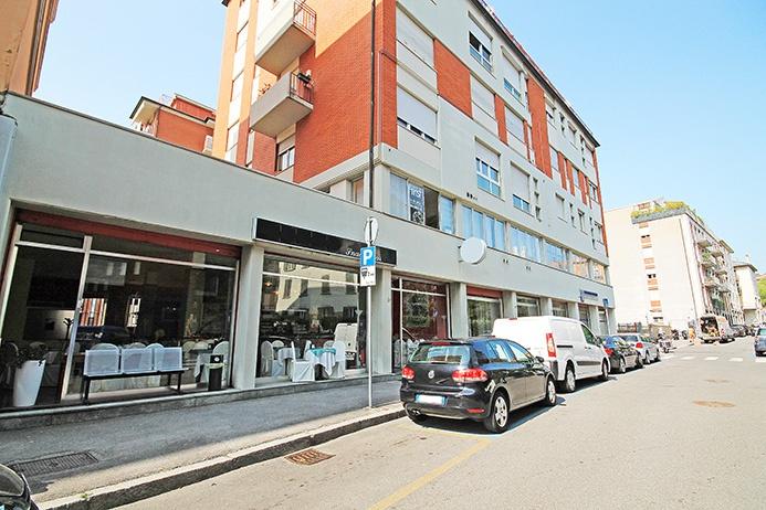 Negozio in vendita a Bergamo