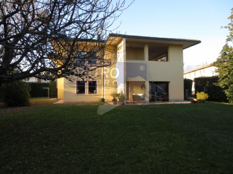 Casa indipendente in vendita a Thiene