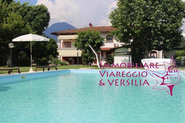 Villa in vendita a Camaiore