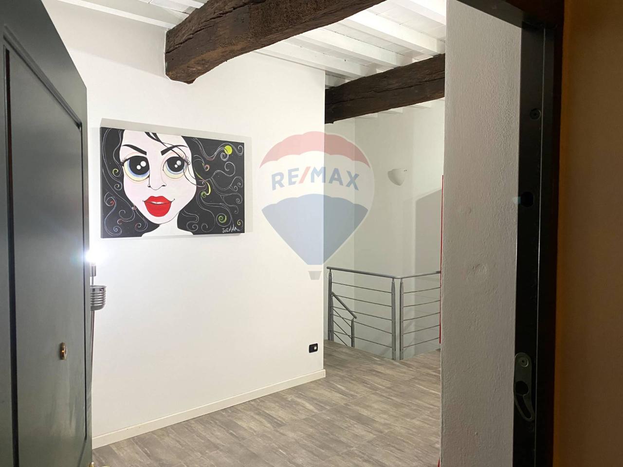 Appartamento in vendita a Pavia