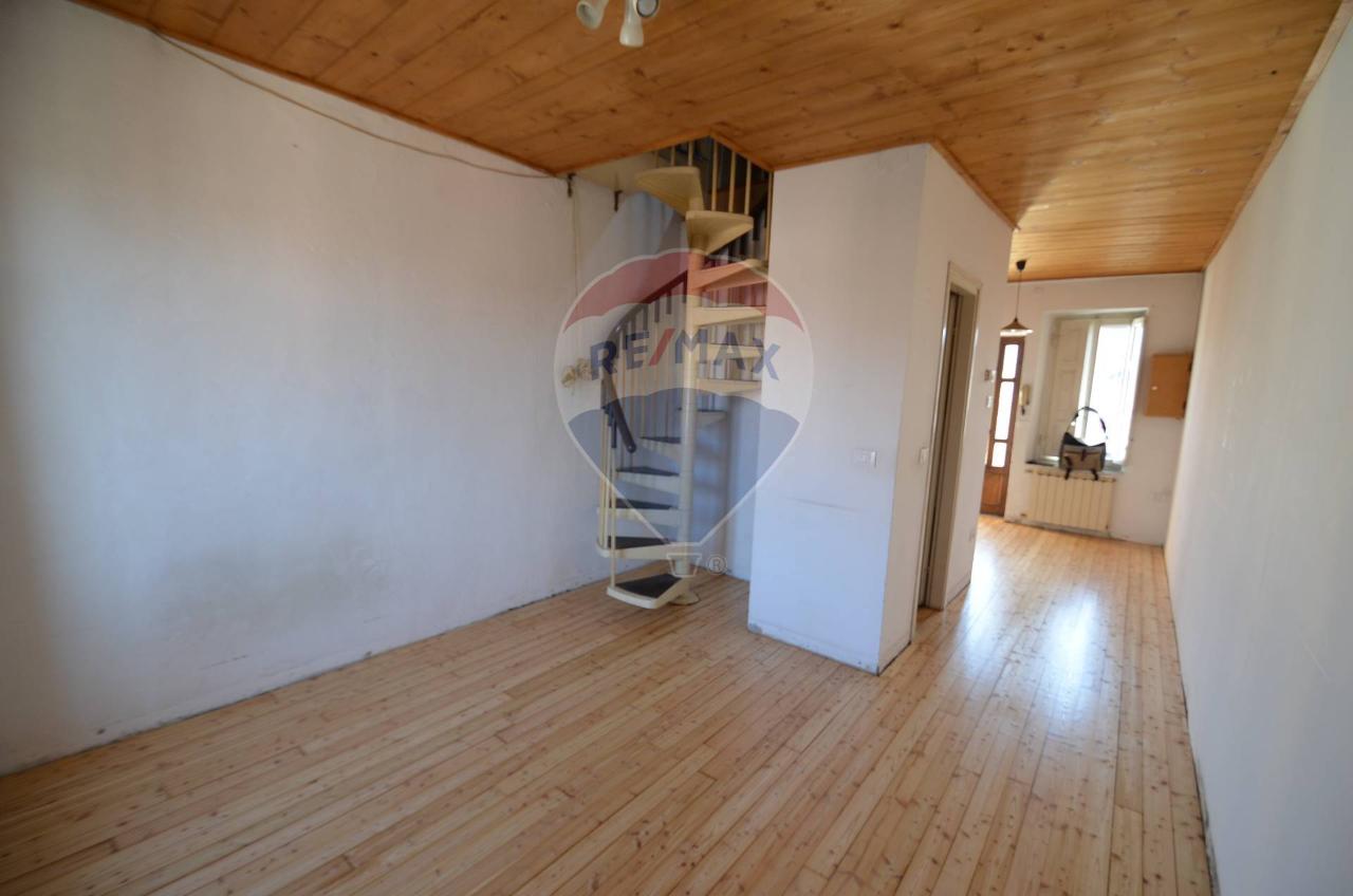 Appartamento in vendita a Pavia