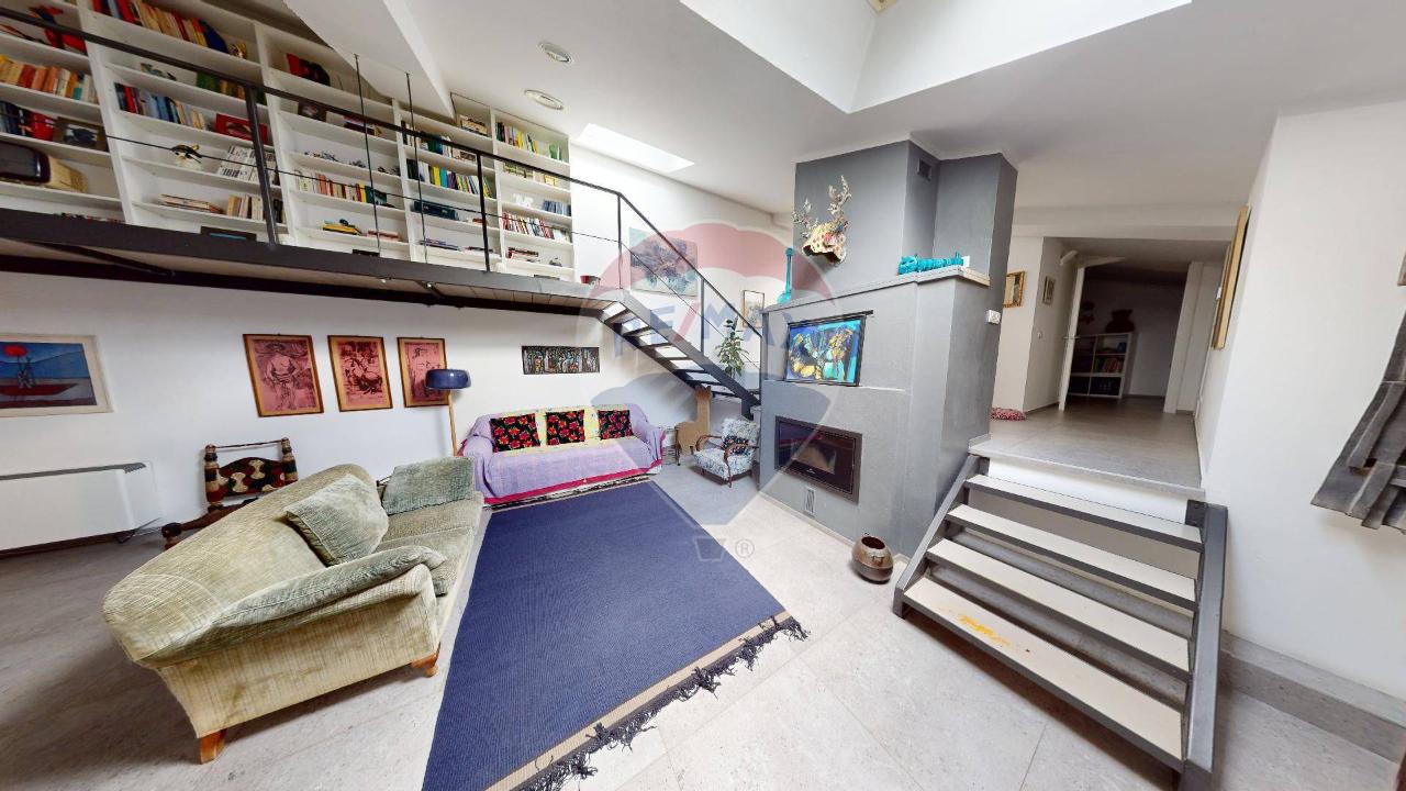 Appartamento in vendita a Pavia