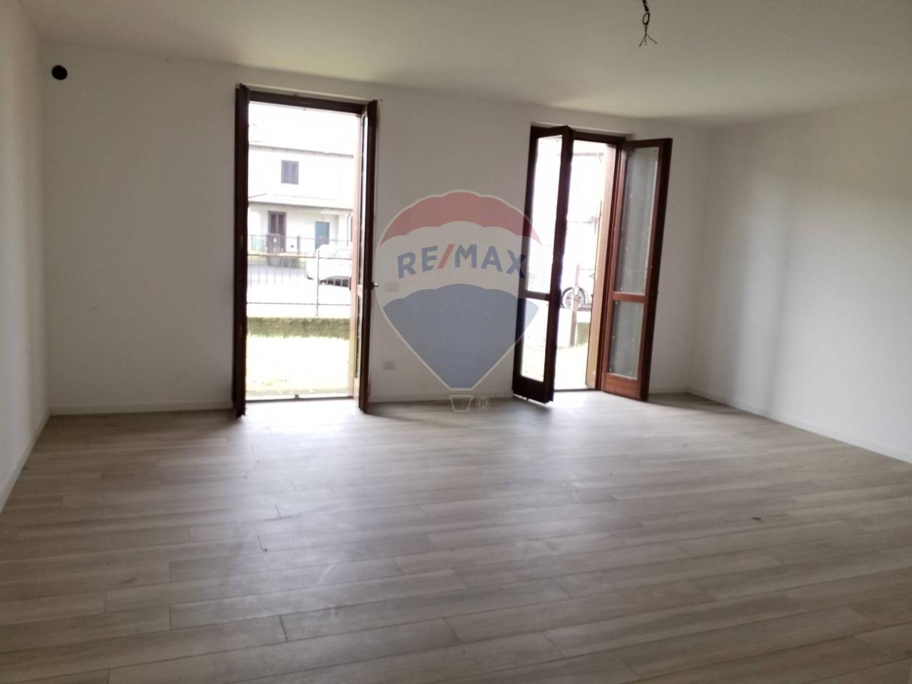 Villa in vendita a Torre D'Isola