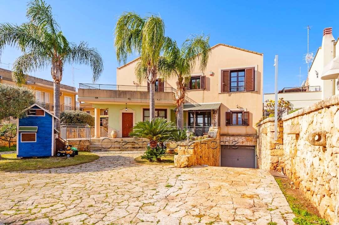 Villa unifamiliare in vendita a Siracusa
