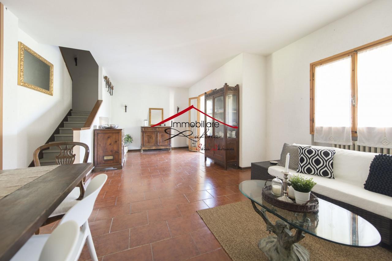 Casa indipendente in vendita a Rufina