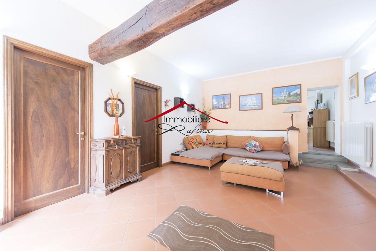 Casa indipendente in vendita a Rufina