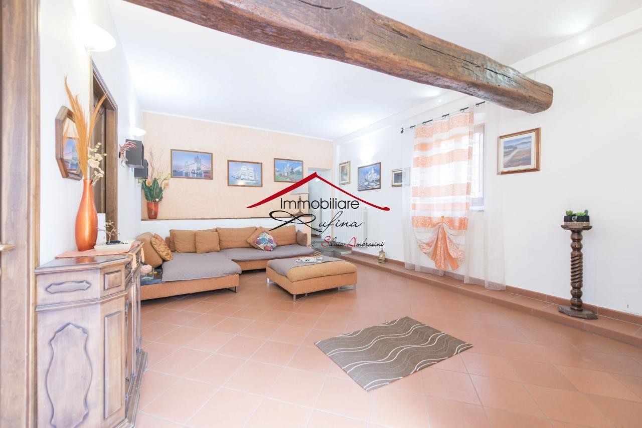 Casa indipendente in vendita a Pontassieve