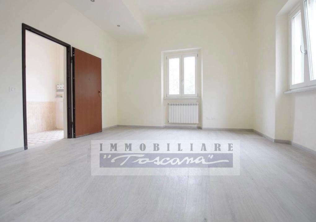 Appartamento in vendita a Viareggio