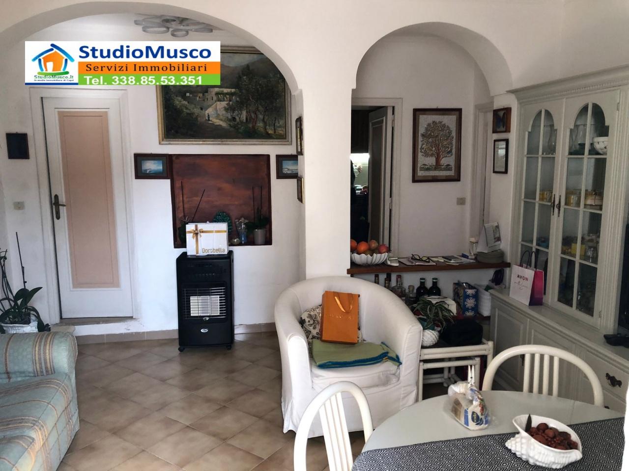 Appartamento in vendita a Capri