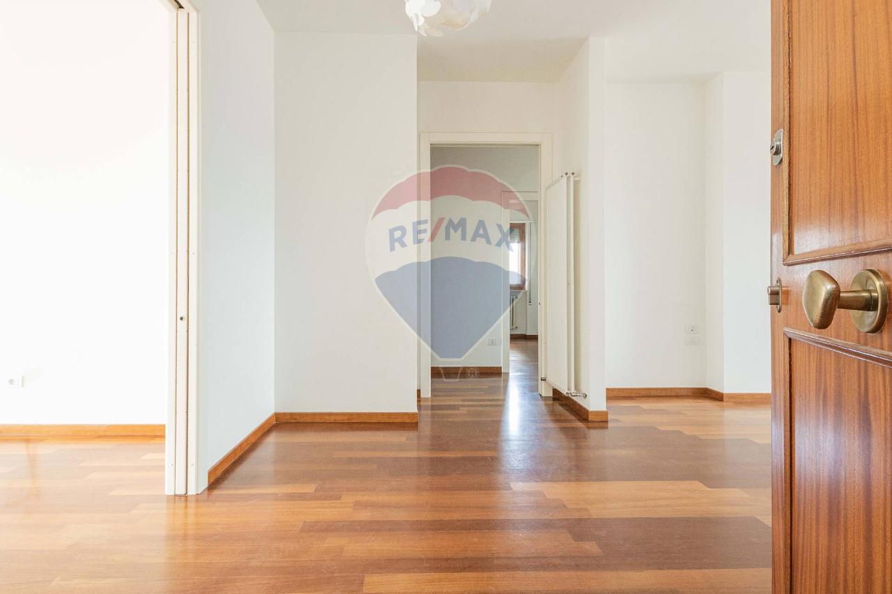 Appartamento in vendita a Turi