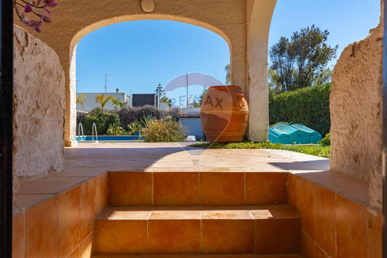 Villa in vendita a Mola Di Bari