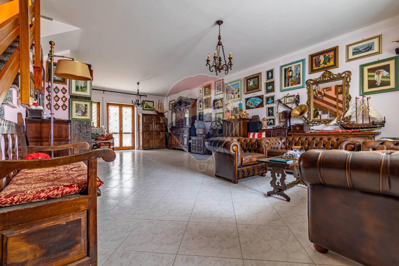 Casa indipendente in vendita a Cassano Delle Murge