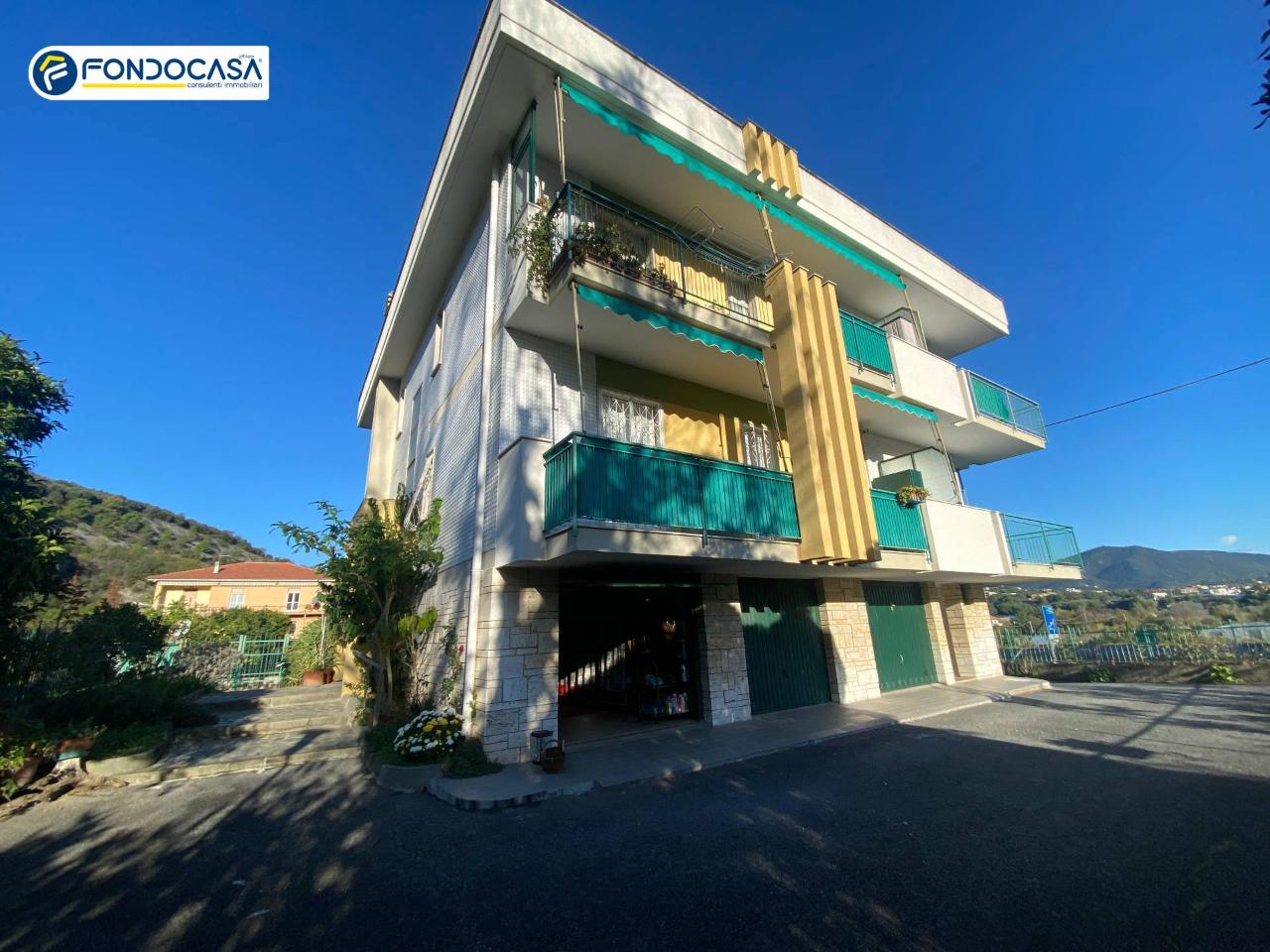 Appartamento in vendita a Borghetto Santo Spirito