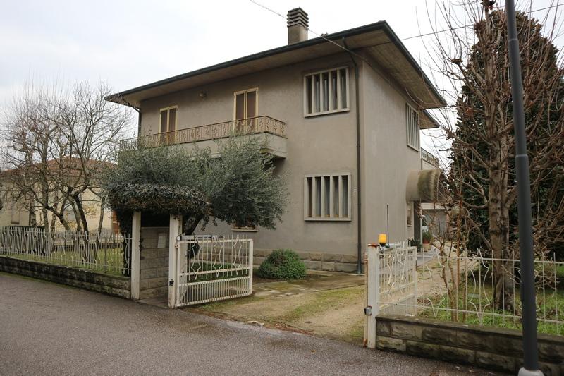 Villa in vendita a Forli'