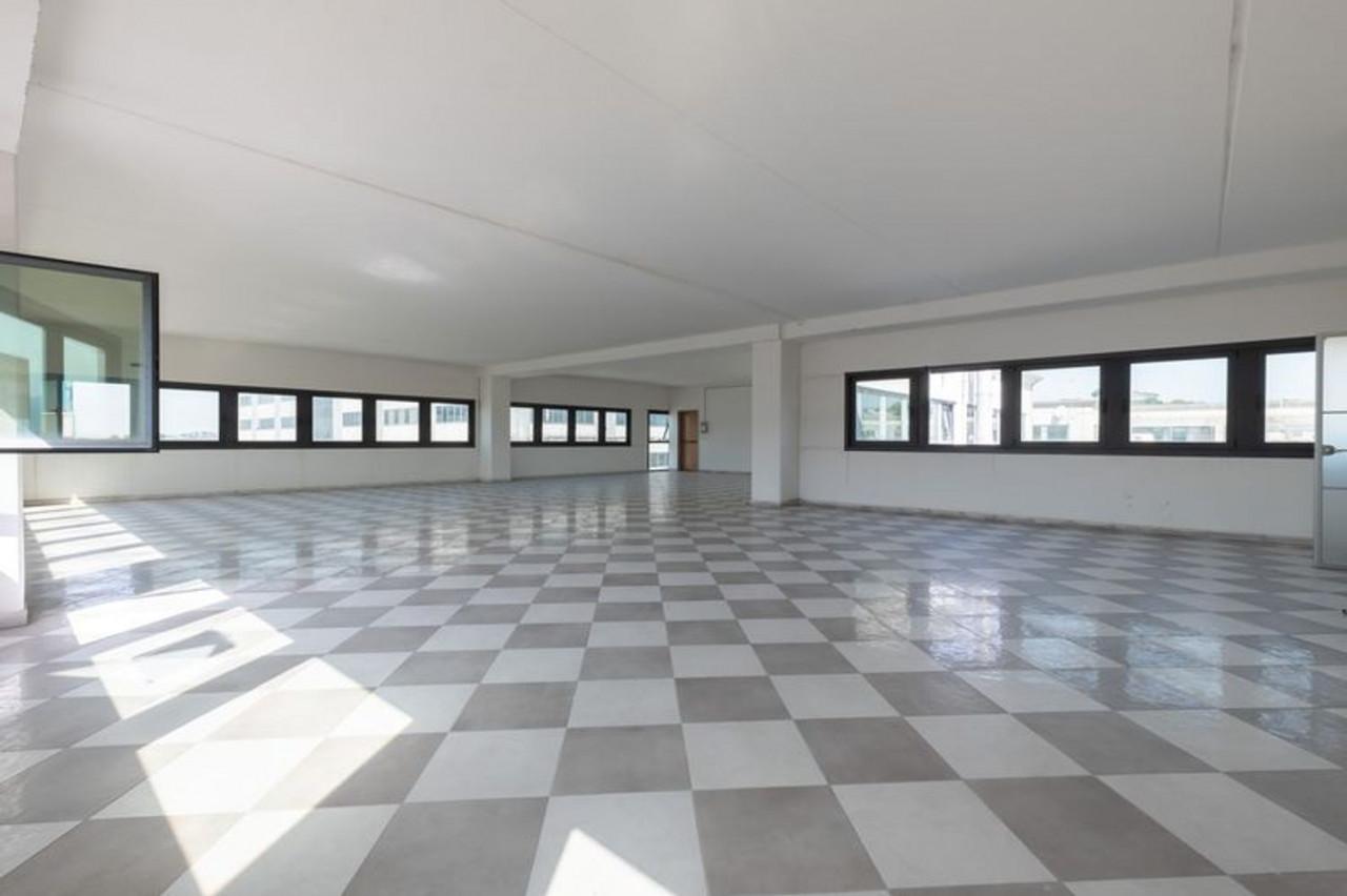 Ufficio in vendita a Guidonia Montecelio