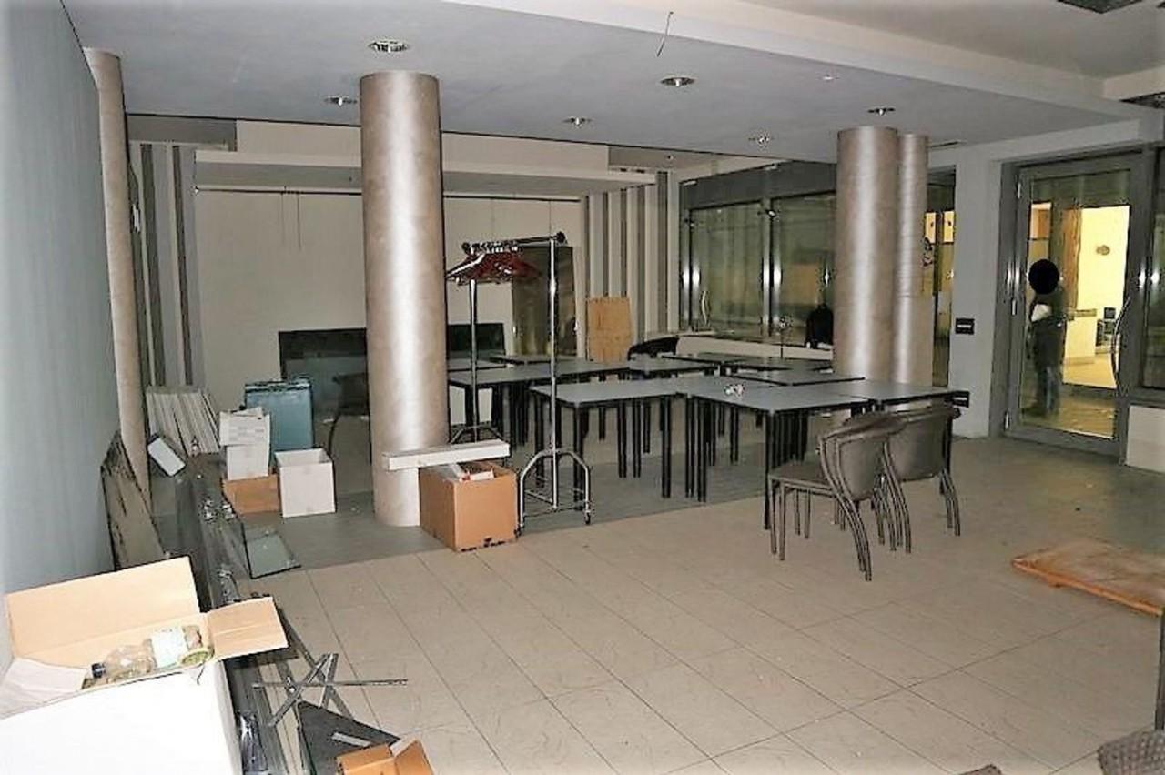 Negozio in vendita a Novellara