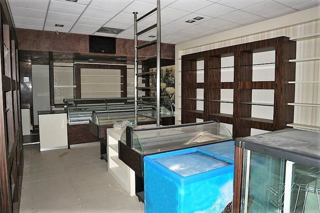 Negozio in vendita a Novellara