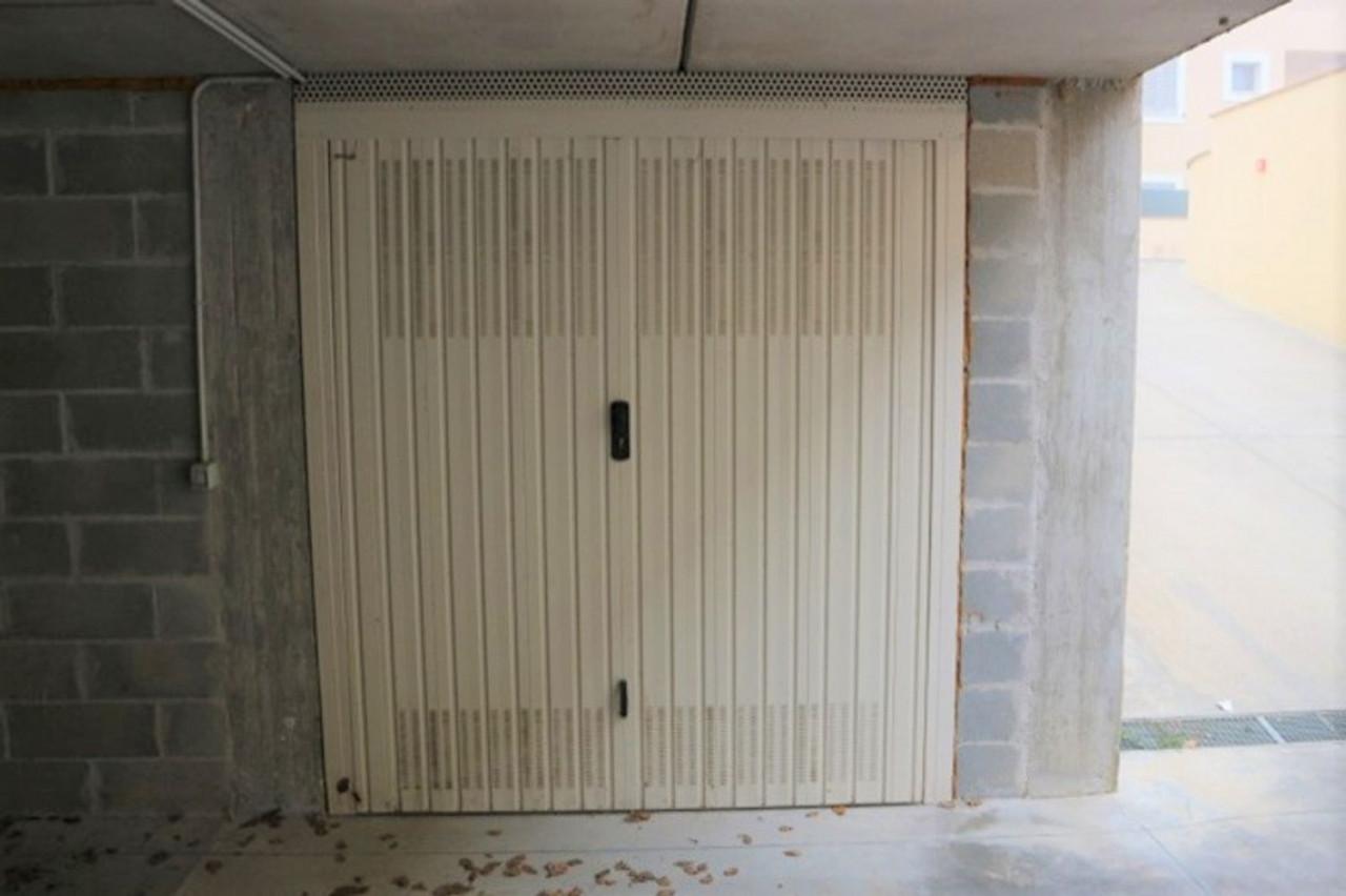 Garage in vendita a Foligno