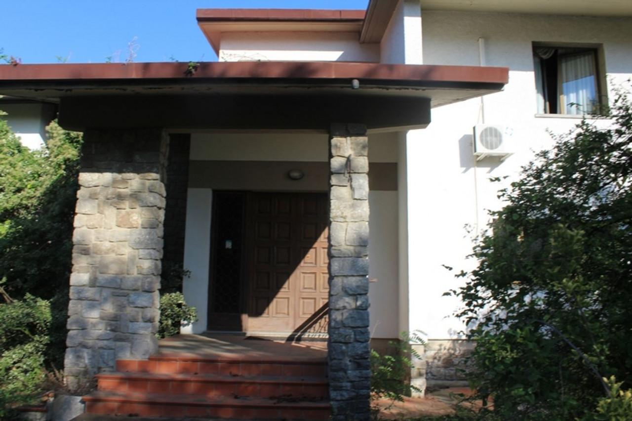 Albergo in vendita a Marliana