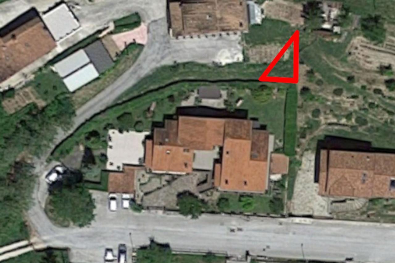 Terreno edificabile residenziale in vendita a Muccia