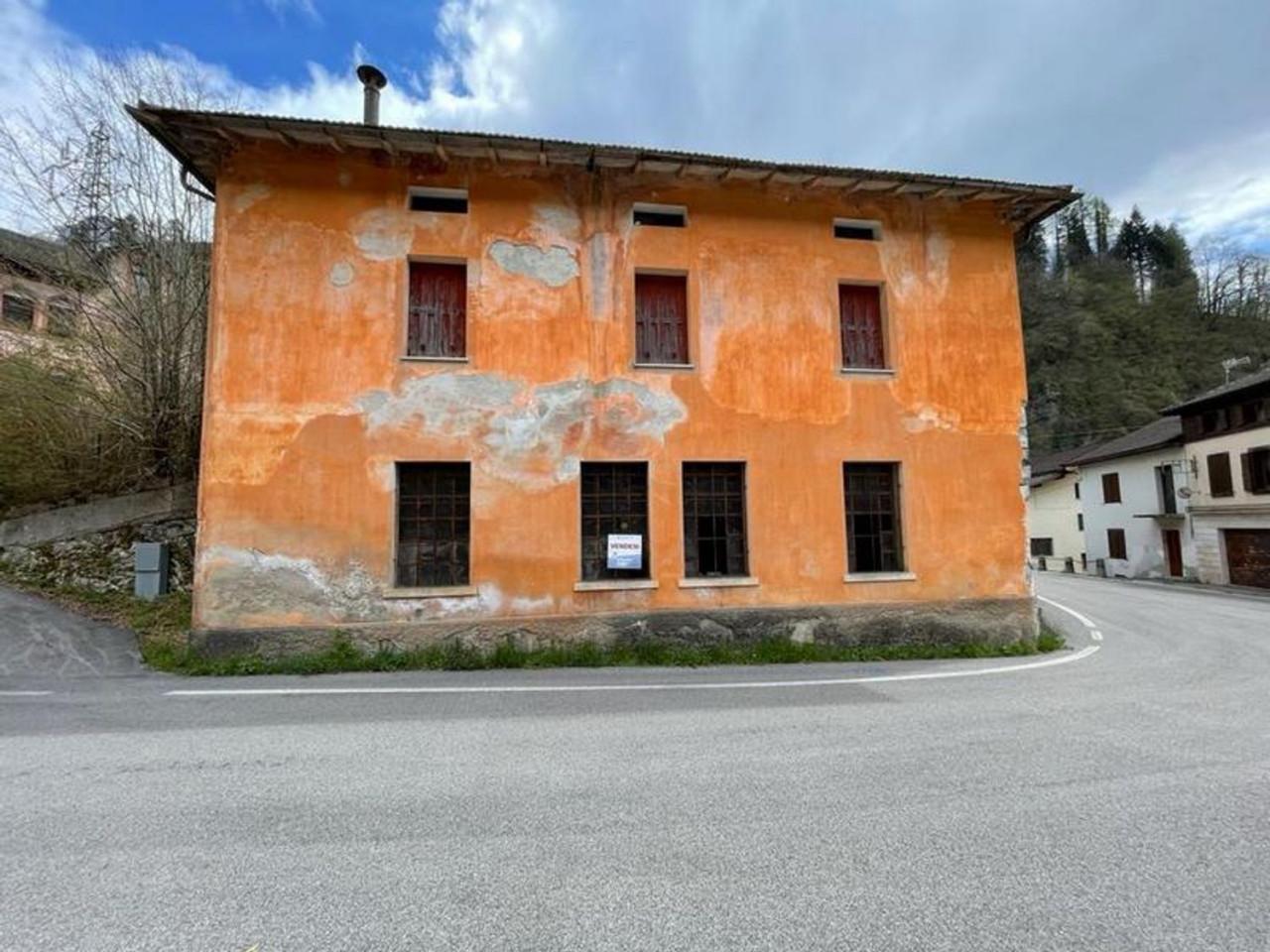 Casa indipendente in vendita a Sovramonte