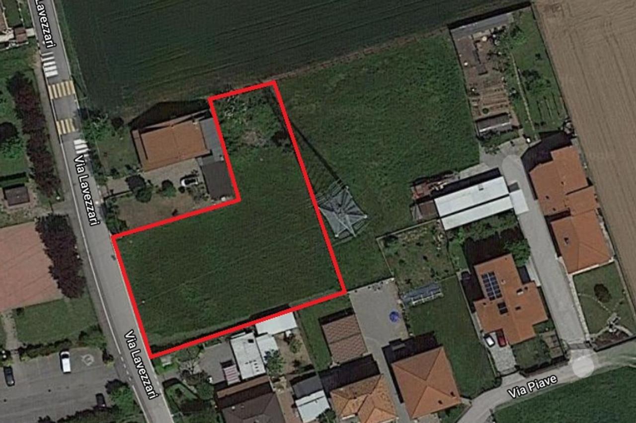 Terreno edificabile residenziale in vendita a Cermenate