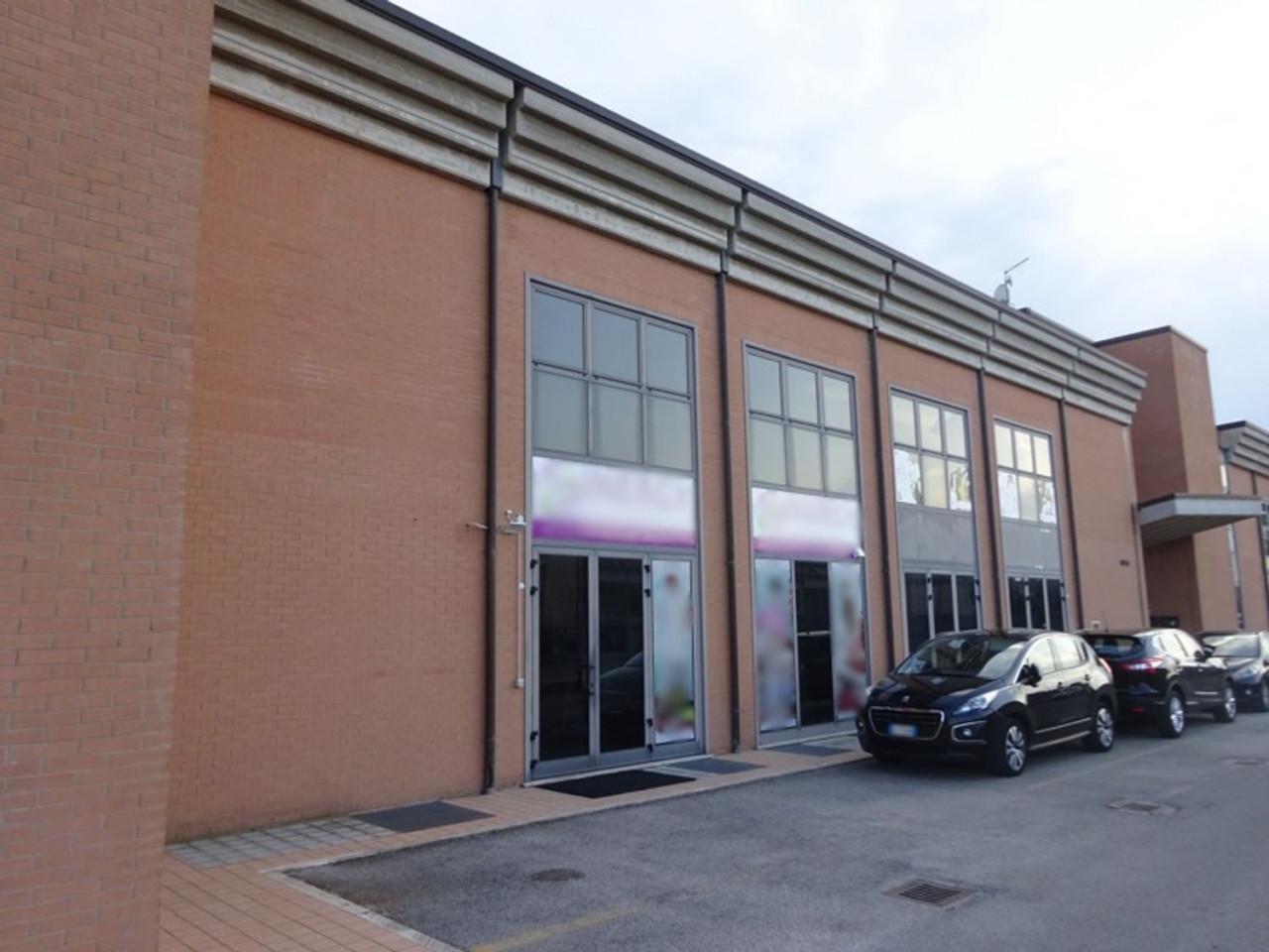 Ufficio in vendita a Montecosaro