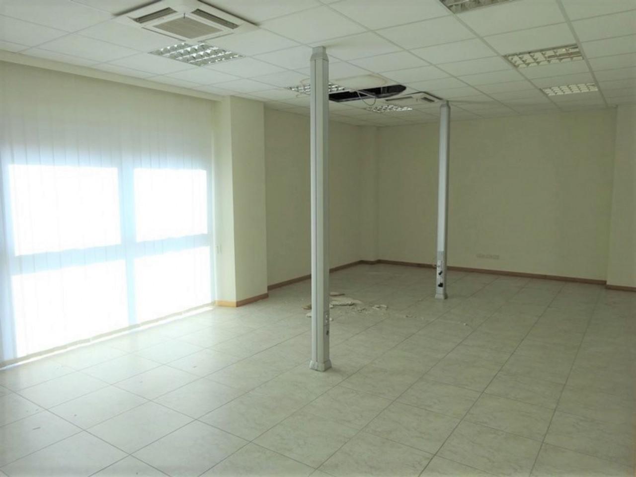 Ufficio in vendita a Montecosaro