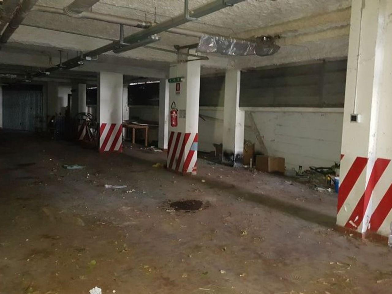 Posto auto in vendita a Roma