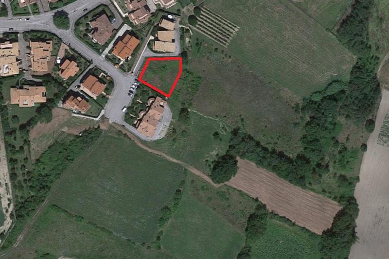 Terreno edificabile residenziale in vendita a Fabriano