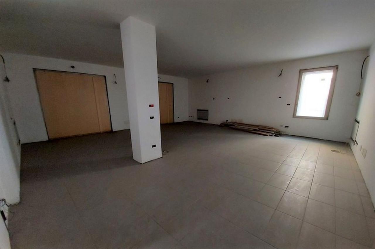 Ufficio in vendita a Cremona