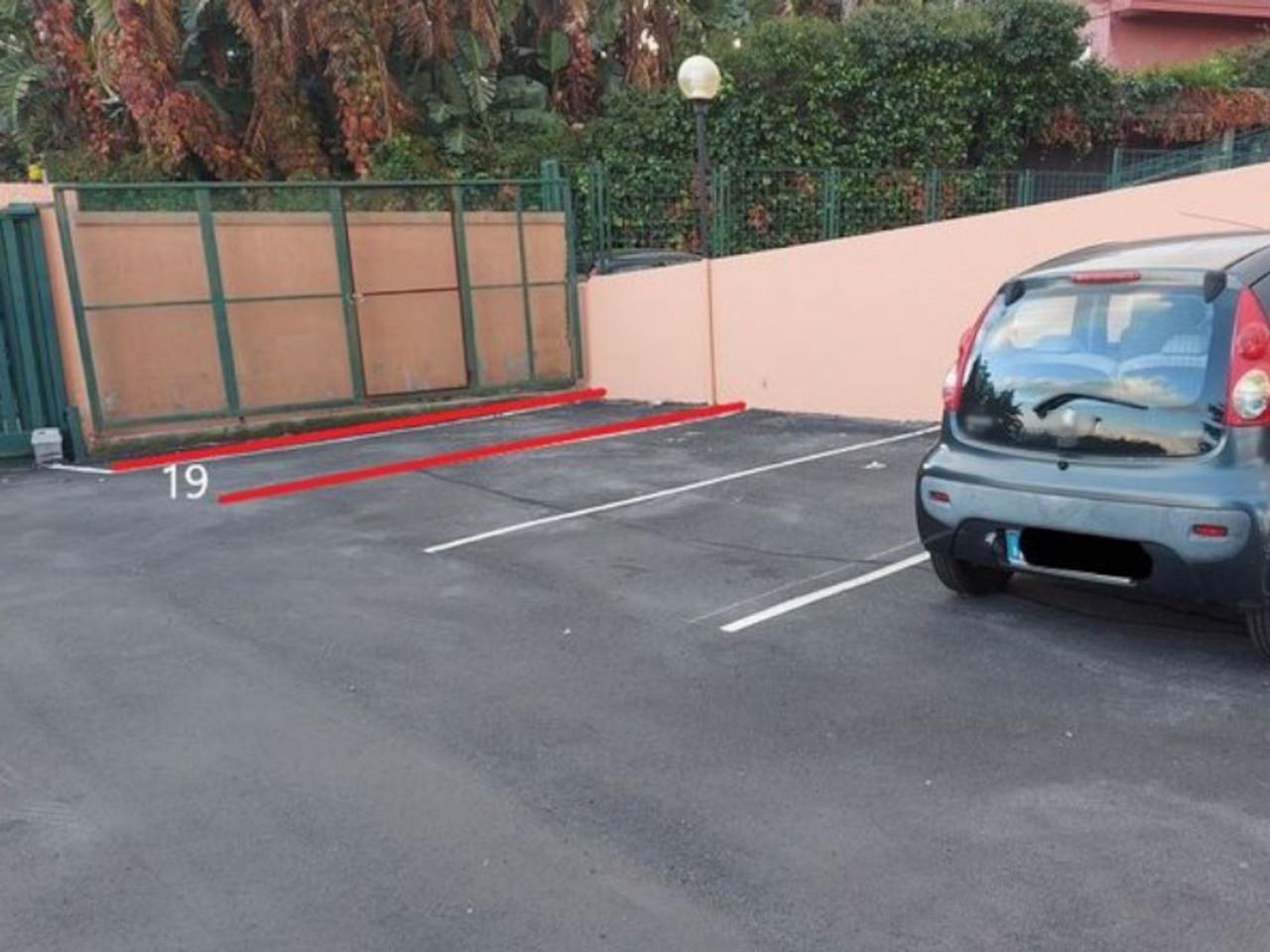 Posto auto in vendita a Aci Catena