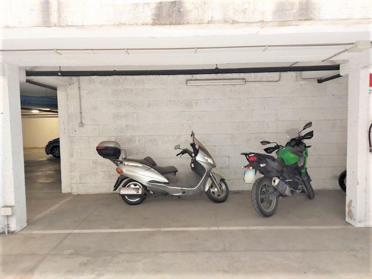 Garage in vendita a Roma