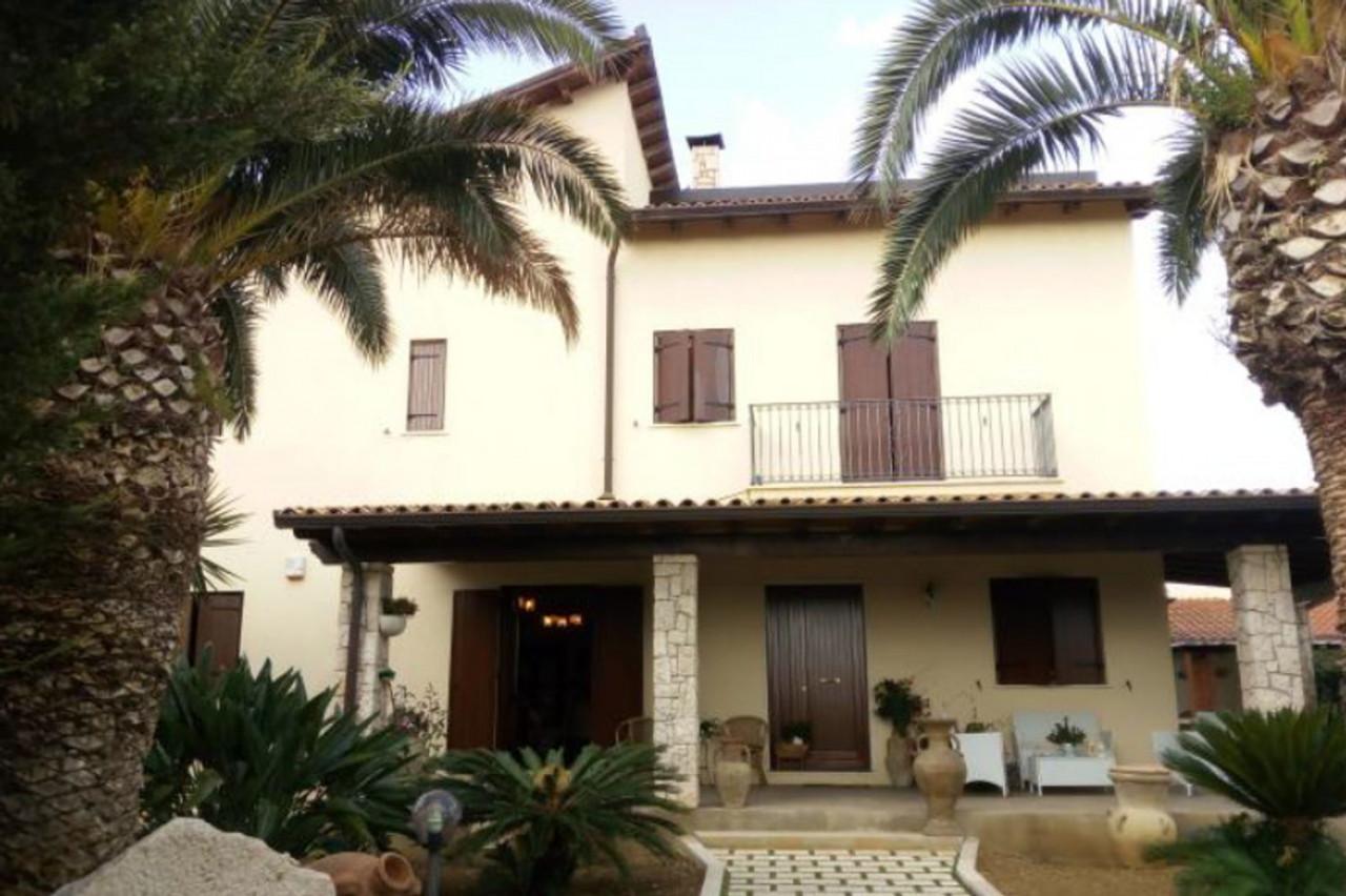 Villa in vendita a Alcamo