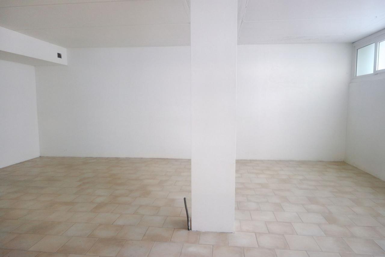 Magazzino in vendita a Porto Sant'Elpidio