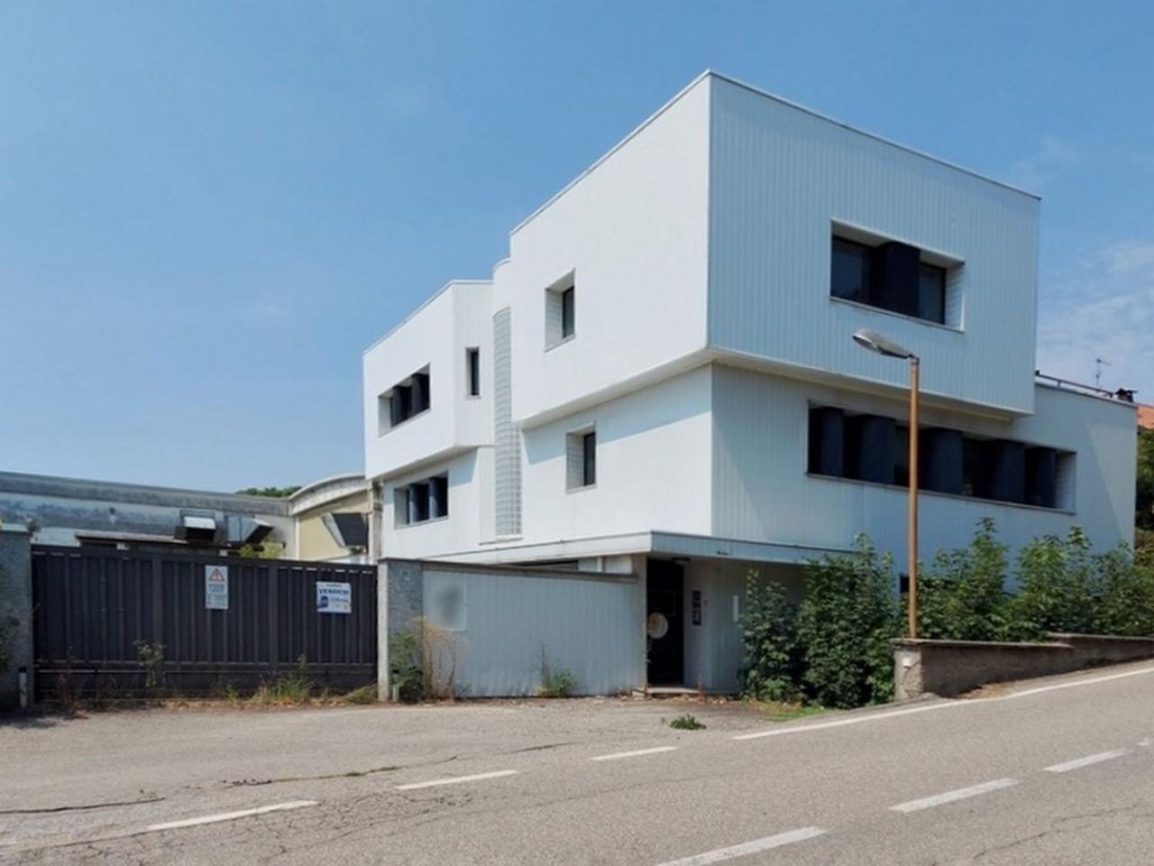 Capannone in vendita a Pollone